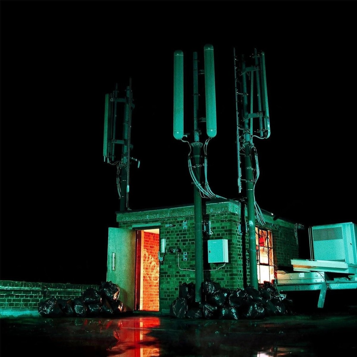 Talk Show - Effigy - CtrlAltMusic